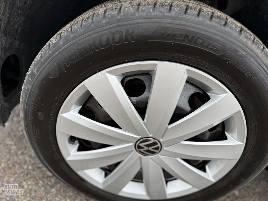 Grey Volkswagen Caddy 2015 in Vilnius, with an engine capacity of 2.00 L and mileage of 200 thousand km for 9500 €, photo 12 on AUTOMOTO.COM.LV
