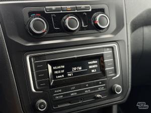 Grey Volkswagen Caddy 2015 in Vilnius, with an engine capacity of 2.00 L and mileage of 200 thousand km for 9500 €, photo 19 on AUTOMOTO.COM.LV