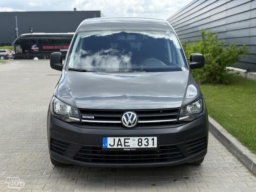 Pelēks Volkswagen Caddy 2015 Viļņa, ar dzinēja tilpumu 2.00 L un nobraukumu 159 tūkst. km par 10500 €, foto 5 vietnē AUTOMOTO.COM.LV