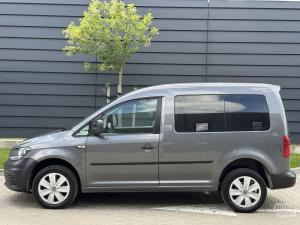 Pelēks Volkswagen Caddy 2015 Viļņa, ar dzinēja tilpumu 2.00 L un nobraukumu 159 tūkst. km par 10500 €, foto 8 vietnē AUTOMOTO.COM.LV
