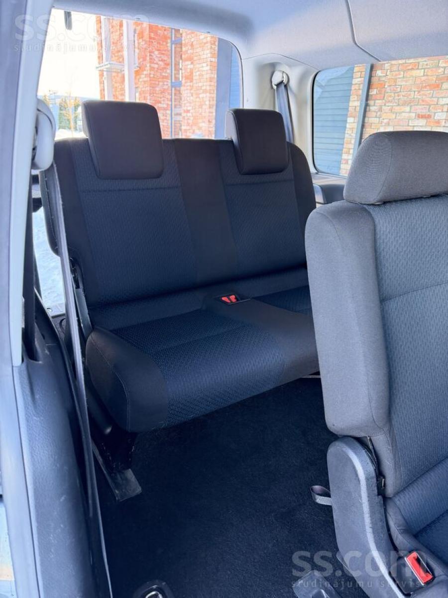 Pelēks Volkswagen Caddy 2015 Rīga, ar dzinēja tilpumu 2.00 L un nobraukumu 340 tūkst. km par 9990 €, foto 9 vietnē AUTOMOTO.COM.LV