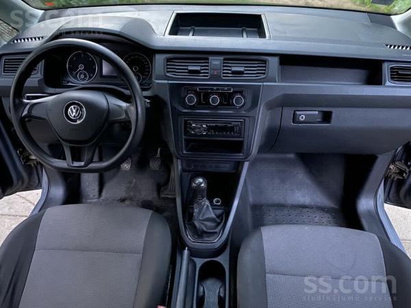 Pelēks Volkswagen Caddy 2015 Rīga, ar dzinēja tilpumu 1.60 L un nobraukumu 480 tūkst. km par 4900 €, foto 6 vietnē AUTOMOTO.COM.LV