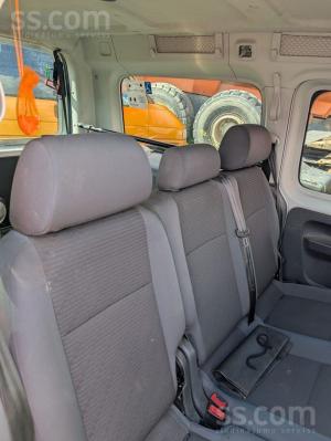 Pelēks Volkswagen Caddy 2015 Rīga, ar dzinēja tilpumu 2.00 L un nobraukumu 262 tūkst. km par 2600 €, foto 6 vietnē AUTOMOTO.COM.LV
