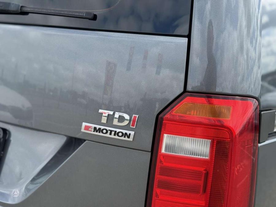 Pelēks Volkswagen Caddy 2015 Viļņa, ar dzinēja tilpumu 1.97 L un nobraukumu 201 tūkst. km par 9500 €, foto 5 vietnē AUTOMOTO.COM.LV