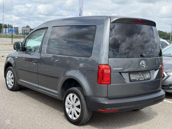 Pelēks Volkswagen Caddy 2015 Viļņa, ar dzinēja tilpumu 1.97 L un nobraukumu 201 tūkst. km par 9500 €, foto 8 vietnē AUTOMOTO.COM.LV