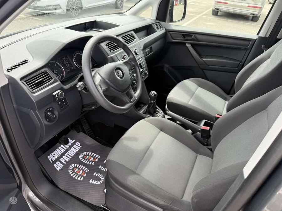 Pelēks Volkswagen Caddy 2015 Viļņa, ar dzinēja tilpumu 1.97 L un nobraukumu 201 tūkst. km par 9500 €, foto 16 vietnē AUTOMOTO.COM.LV