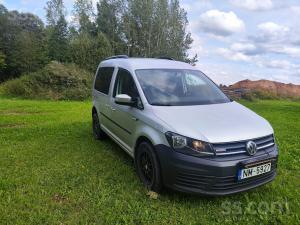 Pelēks Volkswagen Caddy 2015 Rēzekne, ar dzinēja tilpumu 2.00 L un nobraukumu 303 tūkst. km par 9500 €, foto 3 vietnē AUTOMOTO.COM.LV