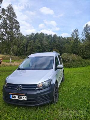 Pelēks Volkswagen Caddy 2015 Rēzekne, ar dzinēja tilpumu 2.00 L un nobraukumu 303 tūkst. km par 9500 €, foto 5 vietnē AUTOMOTO.COM.LV
