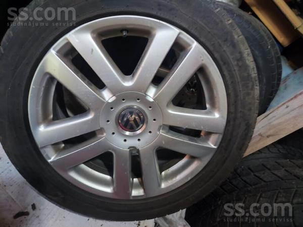Pelēks Volkswagen Caddy 2015 Rēzekne, ar dzinēja tilpumu 2.00 L un nobraukumu 303 tūkst. km par 9500 €, foto 10 vietnē AUTOMOTO.COM.LV