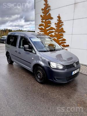 Grey Volkswagen Caddy 2015 in Riga, with an engine capacity of 1.60 L and mileage of 278 thousand km for 5000 €, photo 3 on AUTOMOTO.COM.LV
