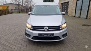 Grey Volkswagen Caddy 2016 in Kretinga, with an engine capacity of 1.97 L and mileage of 235 thousand km for 8900 €, photo 4 on AUTOMOTO.COM.LV
