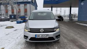 Grey Volkswagen Caddy 2016 in Marijampole, with an engine capacity of 1.97 L and mileage of 238 thousand km for 11500 €, photo 2 on AUTOMOTO.COM.LV