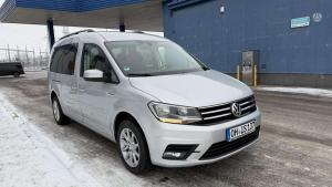 Grey Volkswagen Caddy 2016 in Marijampole, with an engine capacity of 1.97 L and mileage of 238 thousand km for 11500 €, photo 3 on AUTOMOTO.COM.LV
