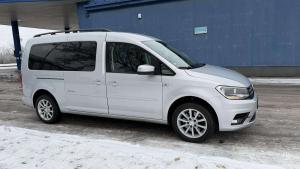 Grey Volkswagen Caddy 2016 in Marijampole, with an engine capacity of 1.97 L and mileage of 238 thousand km for 11500 €, photo 6 on AUTOMOTO.COM.LV