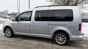 Grey Volkswagen Caddy 2016 in Marijampole, with an engine capacity of 1.97 L and mileage of 238 thousand km for 11500 €, photo 7 on AUTOMOTO.COM.LV