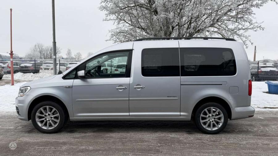 Grey Volkswagen Caddy 2016 in Marijampole, with an engine capacity of 1.97 L and mileage of 238 thousand km for 11500 €, photo 12 on AUTOMOTO.COM.LV