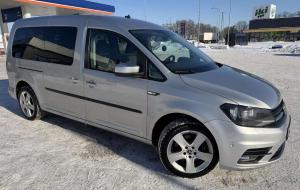 Grey Volkswagen Caddy 2016 in Kaunas, with an engine capacity of 2.00 L and mileage of 312 thousand km for 10800 €, photo 4 on AUTOMOTO.COM.LV