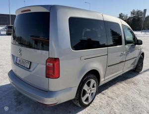 Grey Volkswagen Caddy 2016 in Kaunas, with an engine capacity of 2.00 L and mileage of 312 thousand km for 10800 €, photo 6 on AUTOMOTO.COM.LV