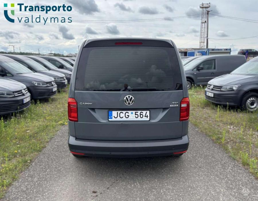 Pelēks Volkswagen Caddy 2016 Viļņa, ar dzinēja tilpumu 1.97 L un nobraukumu 132 tūkst. km par 7000 €, foto 6 vietnē AUTOMOTO.COM.LV