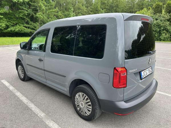 Pelēks Volkswagen Caddy 2016 Elektrėnai, ar dzinēja tilpumu 1.97 L un nobraukumu 362 tūkst. km par 6200 €, foto 4 vietnē AUTOMOTO.COM.LV