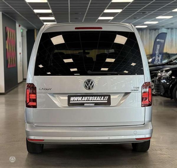 Pelēks Volkswagen Caddy 2016 Klaipėda, ar dzinēja tilpumu 1.97 L un nobraukumu 295 tūkst. km par 13950 €, foto 4 vietnē AUTOMOTO.COM.LV