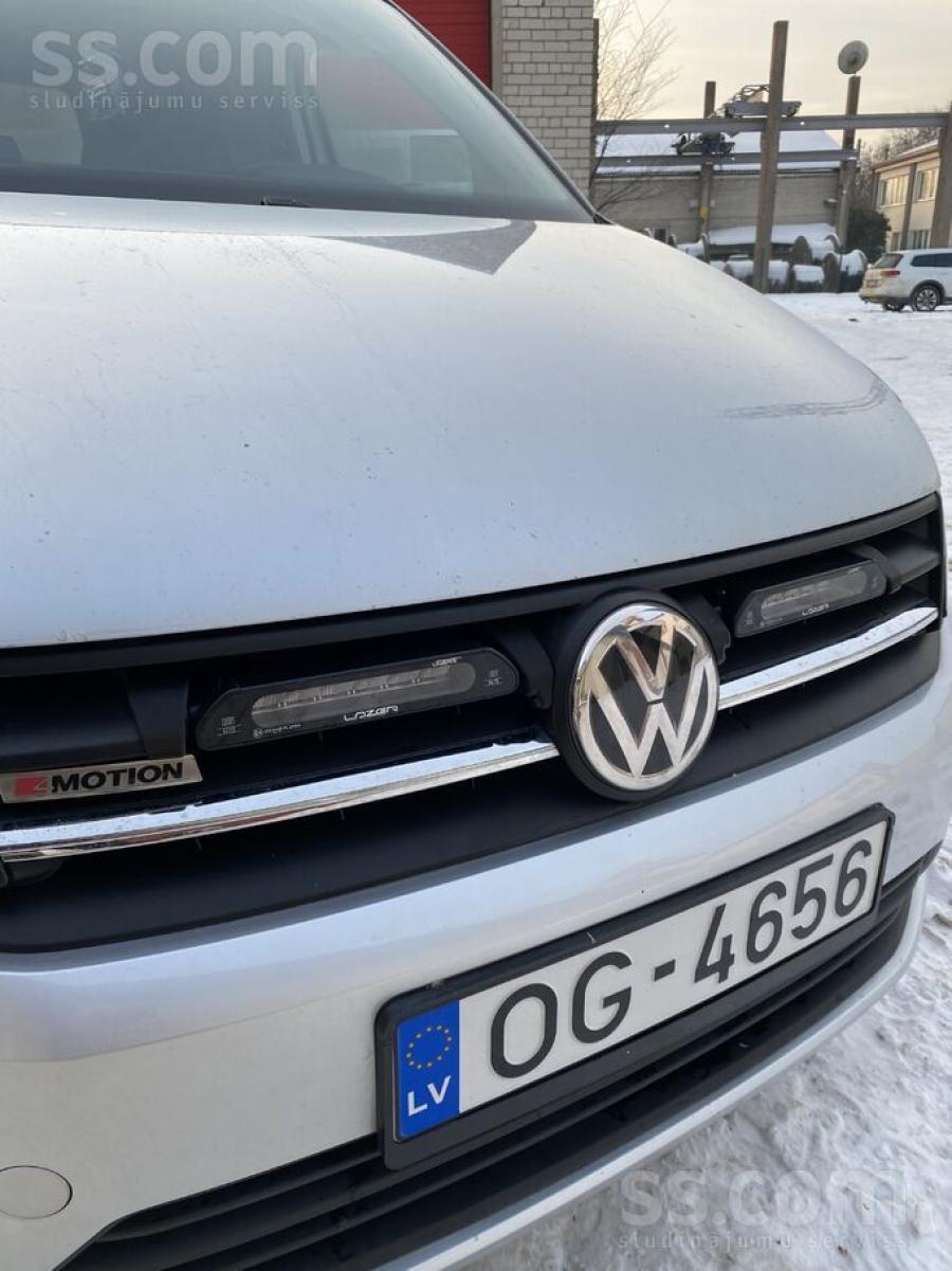 Pelēks Volkswagen Caddy 2016 Ventspils, ar dzinēja tilpumu 2.00 L un nobraukumu 296 tūkst. km par 12500 €, foto 10 vietnē AUTOMOTO.COM.LV