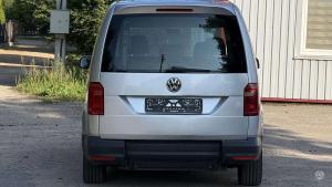 Grey Volkswagen Caddy 2016 in Ukmerge, with an engine capacity of 1.97 L and mileage of 445 thousand km for 4600 €, photo 9 on AUTOMOTO.COM.LV