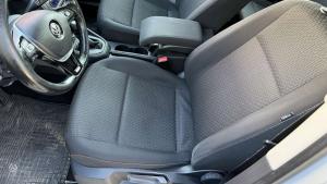 Grey Volkswagen Caddy 2016 in Ukmerge, with an engine capacity of 1.97 L and mileage of 445 thousand km for 4600 €, photo 17 on AUTOMOTO.COM.LV