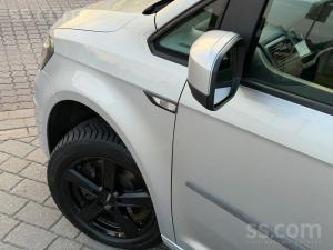 Pelēks Volkswagen Caddy 2016 Ventspils, ar dzinēja tilpumu 2.00 L un nobraukumu 295 tūkst. km par 10500 €, foto 17 vietnē AUTOMOTO.COM.LV