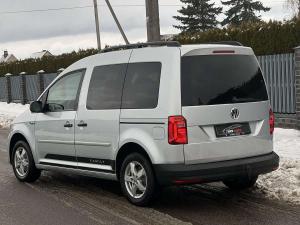Grey Volkswagen Caddy 2017 in Kedainiai, with an engine capacity of 1.97 L and mileage of 263 thousand km for 10300 €, photo 9 on AUTOMOTO.COM.LV