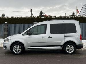 Grey Volkswagen Caddy 2017 in Kedainiai, with an engine capacity of 1.97 L and mileage of 263 thousand km for 10300 €, photo 10 on AUTOMOTO.COM.LV