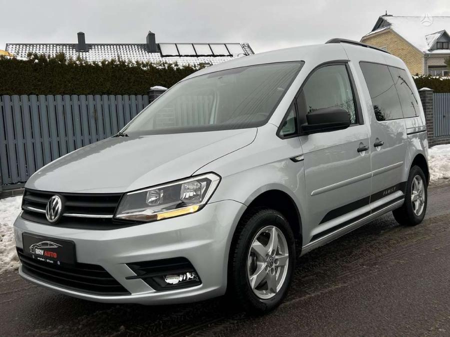 Grey Volkswagen Caddy 2017 in Kedainiai, with an engine capacity of 1.97 L and mileage of 263 thousand km for 10300 €, photo 20 on AUTOMOTO.COM.LV