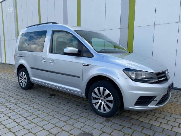 Pelēks Volkswagen Caddy 2017 Raseiniai, ar dzinēja tilpumu 1.97 L un nobraukumu 223 tūkst. km par 9950 €, foto 1 vietnē AUTOMOTO.COM.LV