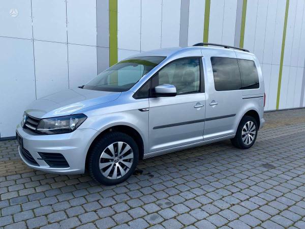 Pelēks Volkswagen Caddy 2017 Raseiniai, ar dzinēja tilpumu 1.97 L un nobraukumu 223 tūkst. km par 9950 €, foto 9 vietnē AUTOMOTO.COM.LV