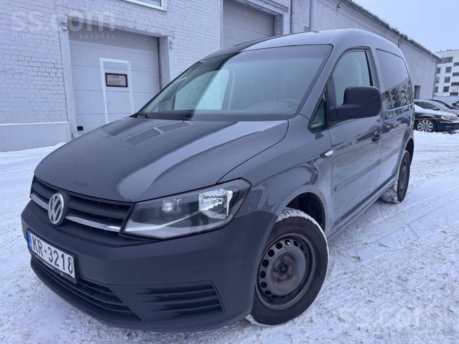 Grey Volkswagen Caddy 2017 in Riga, with an engine capacity of 2.00 L and mileage of 181 thousand km for 7700 €, photo 1 on AUTOMOTO.COM.LV