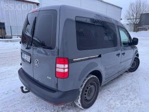Grey Volkswagen Caddy 2017 in Riga, with an engine capacity of 2.00 L and mileage of 181 thousand km for 7700 €, photo 3 on AUTOMOTO.COM.LV