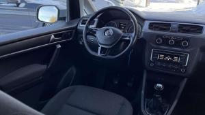 Grey Volkswagen Caddy 2017 in Klaipeda, with an engine capacity of 1.97 L and mileage of 173 thousand km for 11900 €, photo 18 on AUTOMOTO.COM.LV
