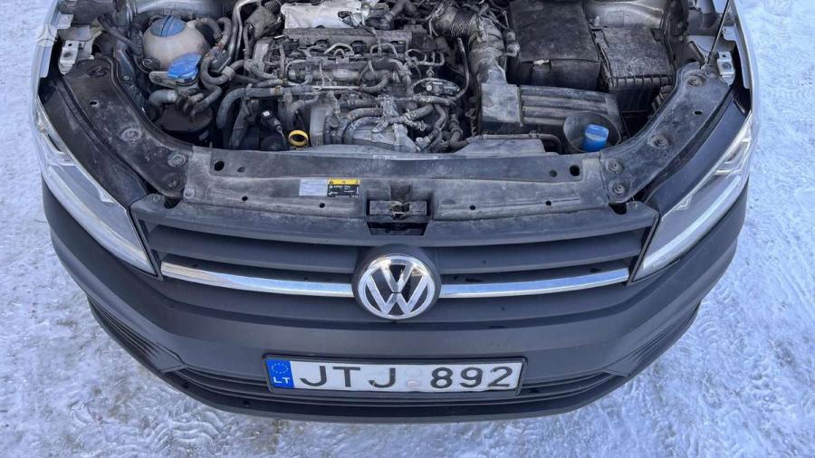 Grey Volkswagen Caddy 2017 in Klaipeda, with an engine capacity of 1.97 L and mileage of 173 thousand km for 11900 €, photo 26 on AUTOMOTO.COM.LV