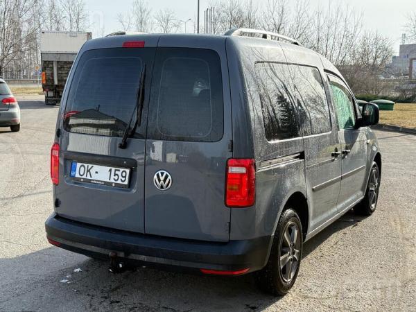 Pelēks Volkswagen Caddy 2017 Rīga, ar dzinēja tilpumu 2.00 L un nobraukumu 180 tūkst. km par 9000 €, foto 5 vietnē AUTOMOTO.COM.LV