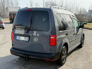 Pelēks Volkswagen Caddy 2017 Rīga, ar dzinēja tilpumu 2.00 L un nobraukumu 180 tūkst. km par 9000 €, foto 6 vietnē AUTOMOTO.COM.LV
