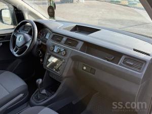 Pelēks Volkswagen Caddy 2017 Rīga, ar dzinēja tilpumu 2.00 L un nobraukumu 180 tūkst. km par 9000 €, foto 9 vietnē AUTOMOTO.COM.LV