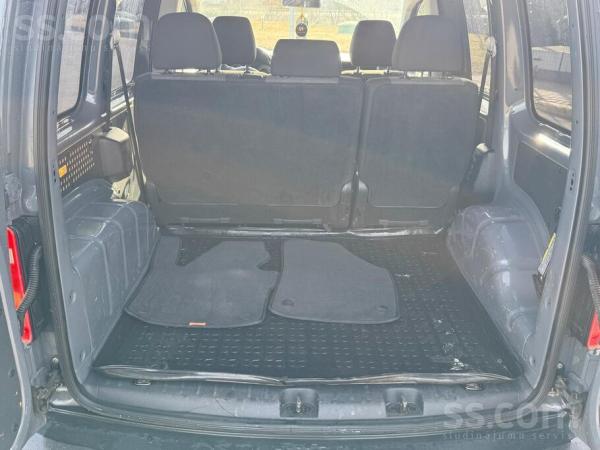 Pelēks Volkswagen Caddy 2017 Rīga, ar dzinēja tilpumu 2.00 L un nobraukumu 180 tūkst. km par 9000 €, foto 9 vietnē AUTOMOTO.COM.LV