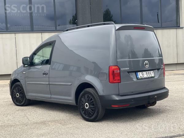 Pelēks Volkswagen Caddy 2017 Rīga, ar dzinēja tilpumu 2.00 L un nobraukumu 238 tūkst. km par 7190 €, foto 4 vietnē AUTOMOTO.COM.LV