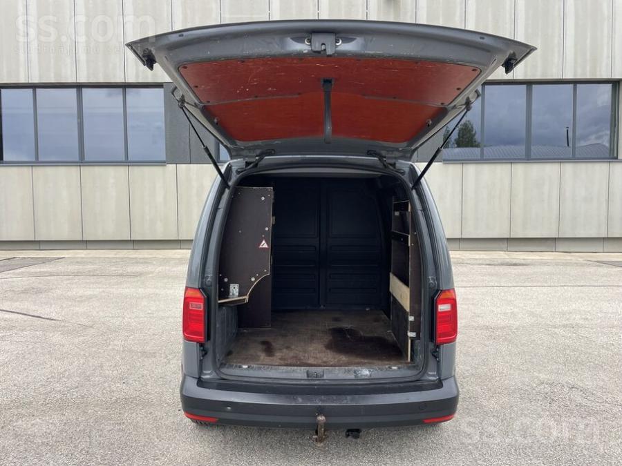 Pelēks Volkswagen Caddy 2017 Rīga, ar dzinēja tilpumu 2.00 L un nobraukumu 238 tūkst. km par 7190 €, foto 16 vietnē AUTOMOTO.COM.LV