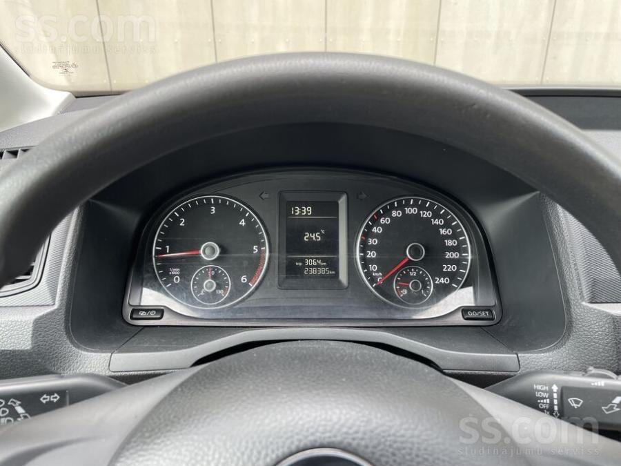 Pelēks Volkswagen Caddy 2017 Rīga, ar dzinēja tilpumu 2.00 L un nobraukumu 238 tūkst. km par 7190 €, foto 19 vietnē AUTOMOTO.COM.LV