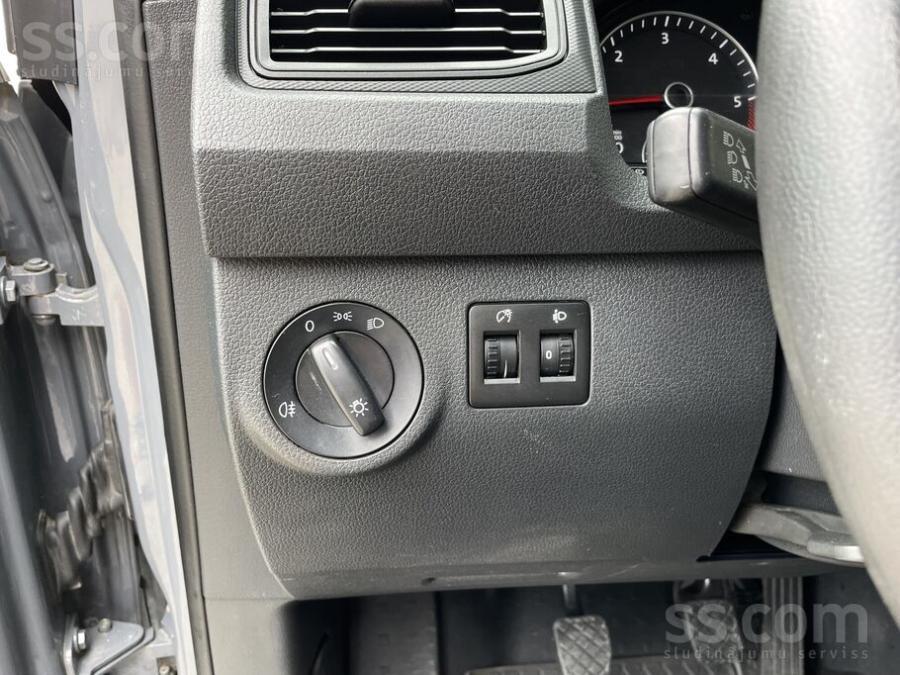 Pelēks Volkswagen Caddy 2017 Rīga, ar dzinēja tilpumu 2.00 L un nobraukumu 238 tūkst. km par 7190 €, foto 20 vietnē AUTOMOTO.COM.LV
