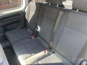 Pelēks Volkswagen Caddy 2017 Rīga, ar dzinēja tilpumu 2.00 L un nobraukumu 180 tūkst. km par 11200 €, foto 4 vietnē AUTOMOTO.COM.LV