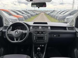 Pelēks Volkswagen Caddy 2017 Viļņa, ar dzinēja tilpumu 1.97 L un nobraukumu 118 tūkst. km par 7600 €, foto 9 vietnē AUTOMOTO.COM.LV
