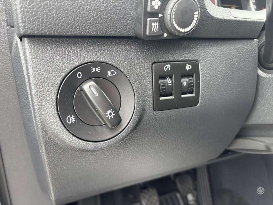 Pelēks Volkswagen Caddy 2017 Viļņa, ar dzinēja tilpumu 1.97 L un nobraukumu 118 tūkst. km par 7600 €, foto 18 vietnē AUTOMOTO.COM.LV