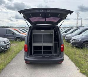 Pelēks Volkswagen Caddy 2017 Viļņa, ar dzinēja tilpumu 1.97 L un nobraukumu 118 tūkst. km par 7600 €, foto 20 vietnē AUTOMOTO.COM.LV